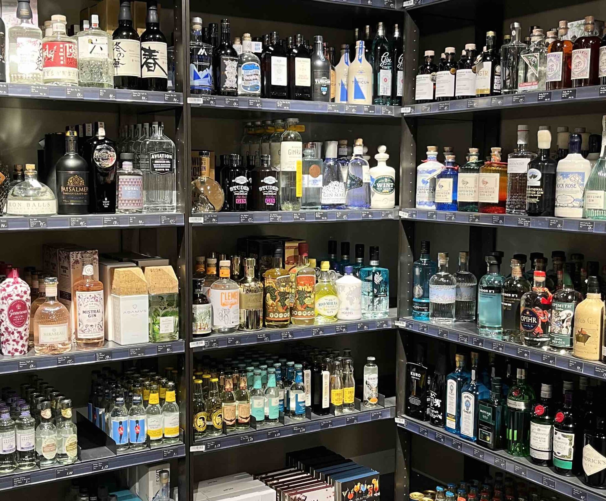Gin måste innehålla alkohol för att få kallas gin – Goda Nyheter
